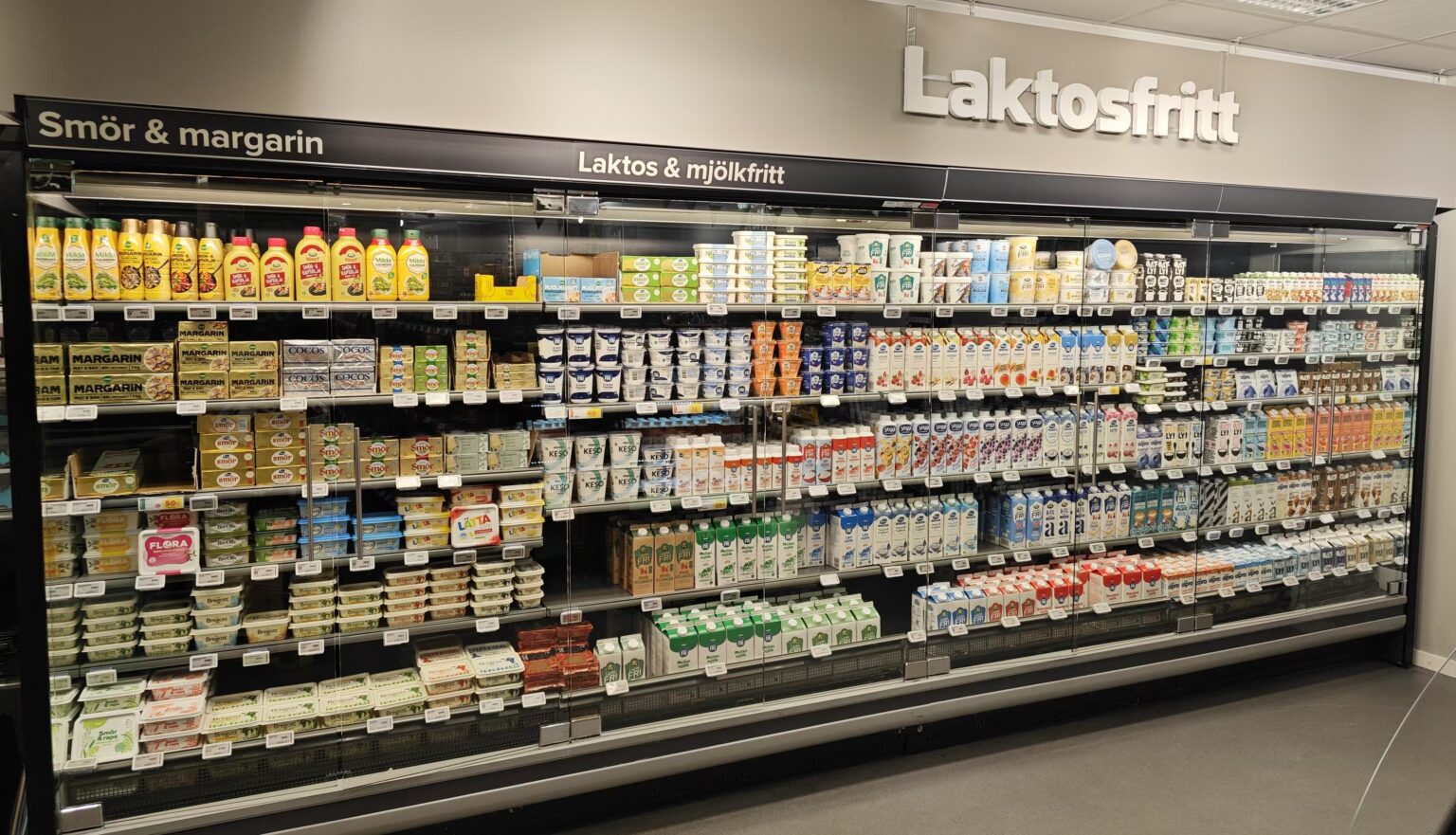 Why Retailers Are Switching to Electronic Shelf Labels - Plastic Point ...
