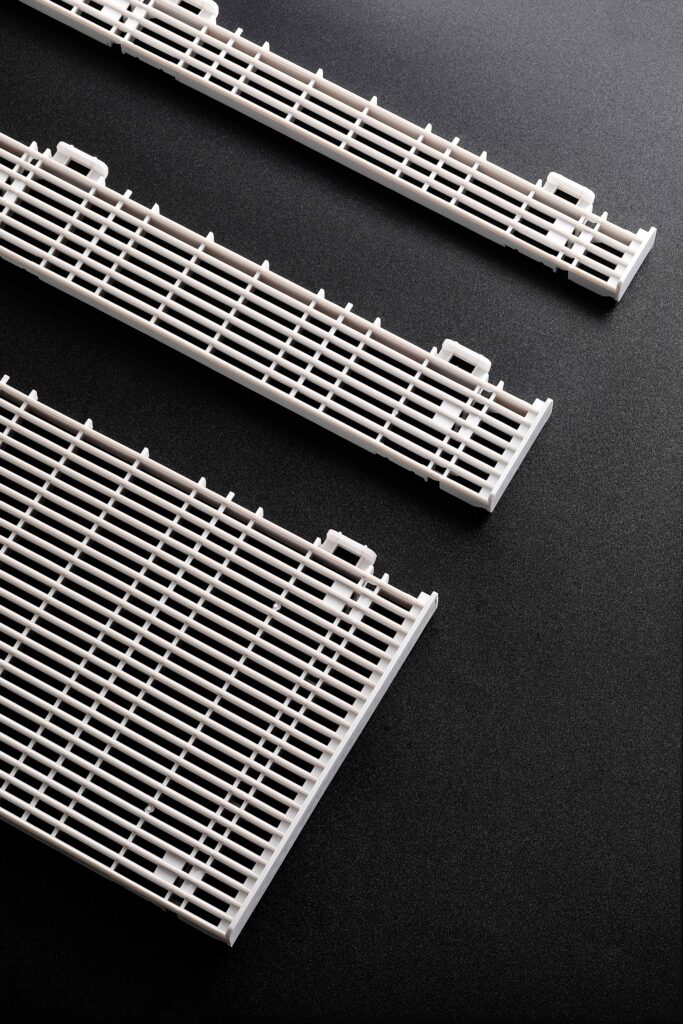 Shelf Gravity Feed Sliding Mat with Metal Dividers-Hangzhou Novaday